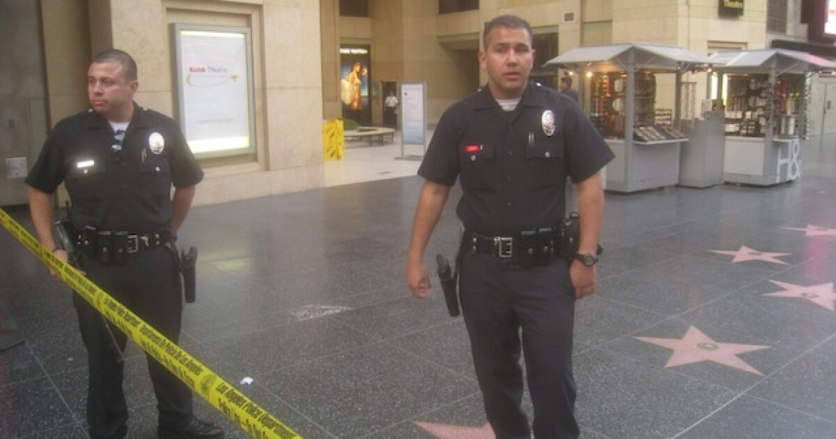Suicide Shuts Down Area In Front Of Hollywood And Highlands Kodak