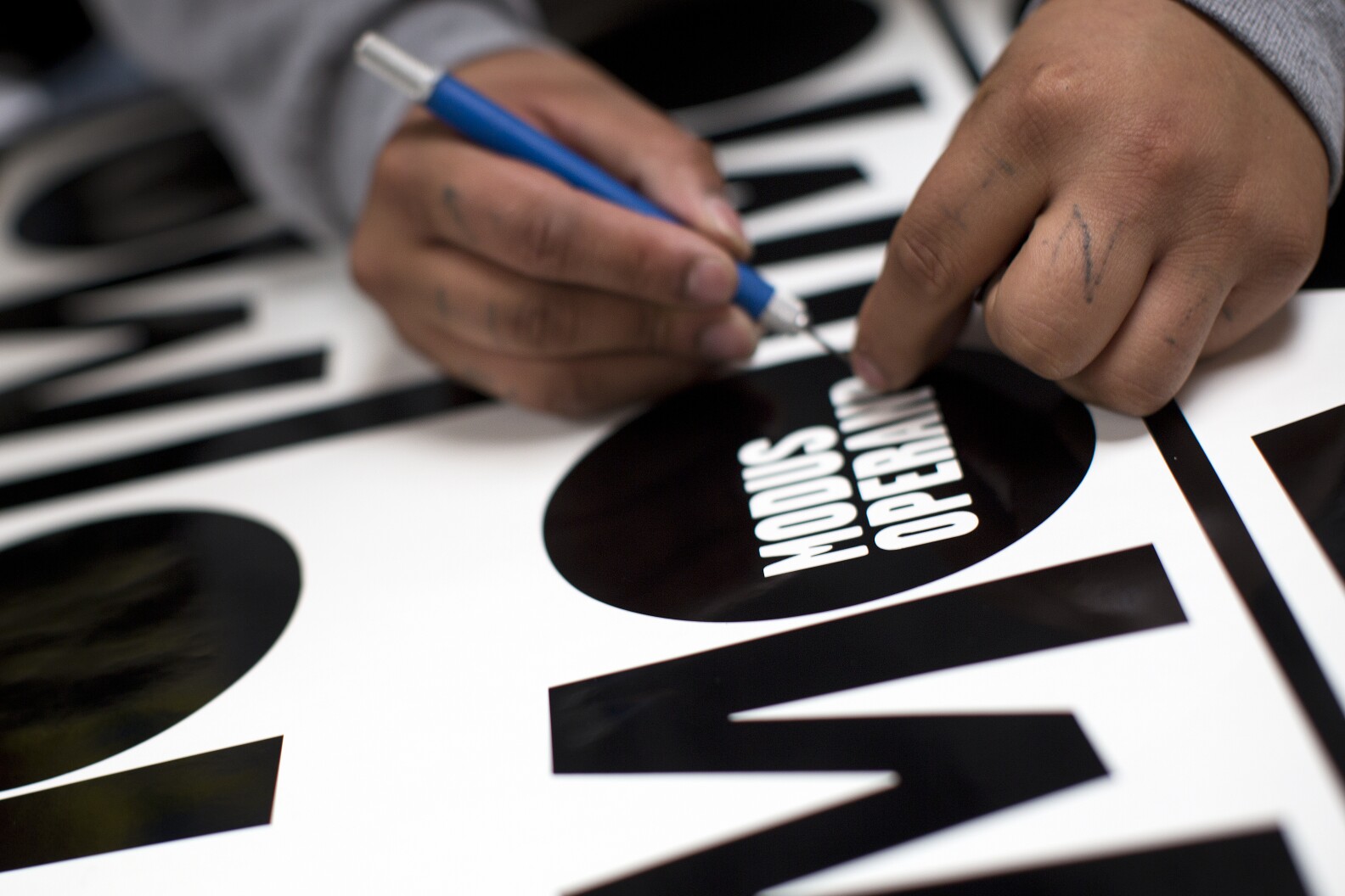 The story behind LA's mysterious yellow and black filming location ...