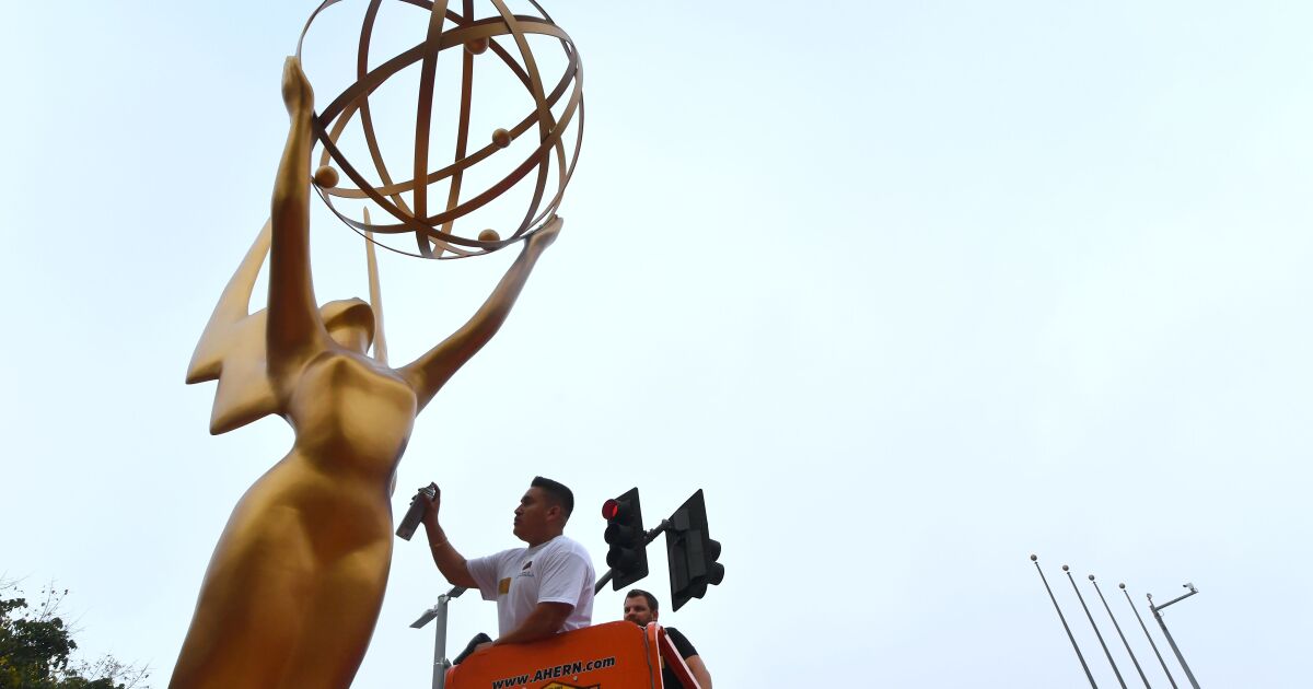 Play Emmys 2017 bingo: Printable cards for you to play along | LAist