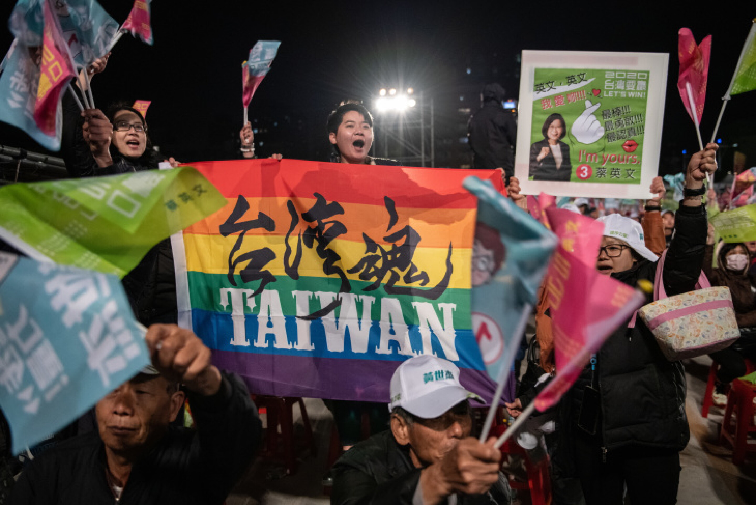 Thousands Fly From SoCal To Taiwan To Vote In High Stakes Presidential thousands-fly-from-socal-to-taiwan-to-vote-in-high-stakes-presidential