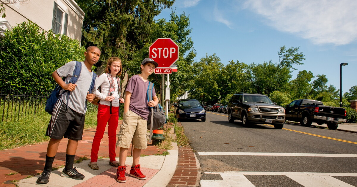 Distracted walking is one reason teen pedestrian traffic fatalities are ...