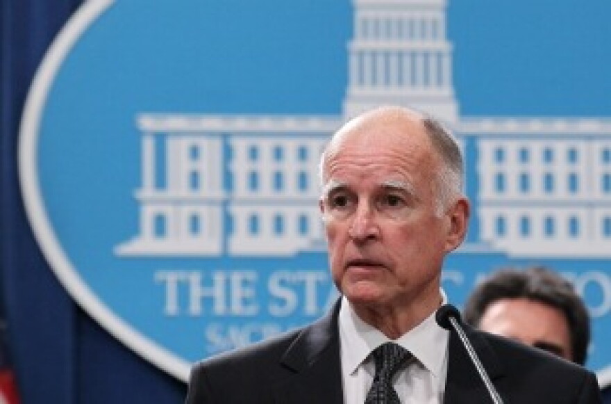 California Governor Brown unveils revised plan to close budget deficit ...