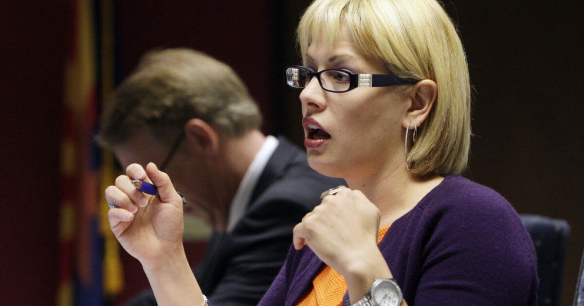 Meet Arizona's new democratic congresswoman Kyrsten Sinema | LAist