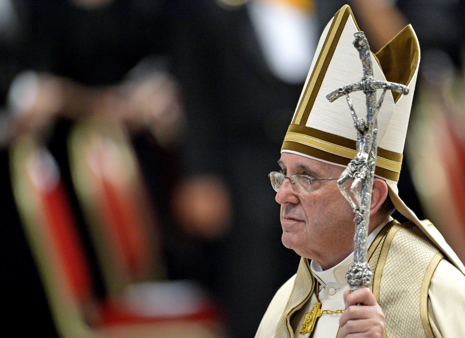 Pope tells priests to forgive abortion, limited time only | LAist