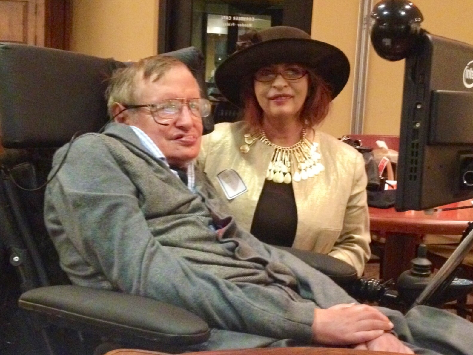 PHOTOS: Patt Morrison visits Caltech, dines with Stephen Hawking, talks ...