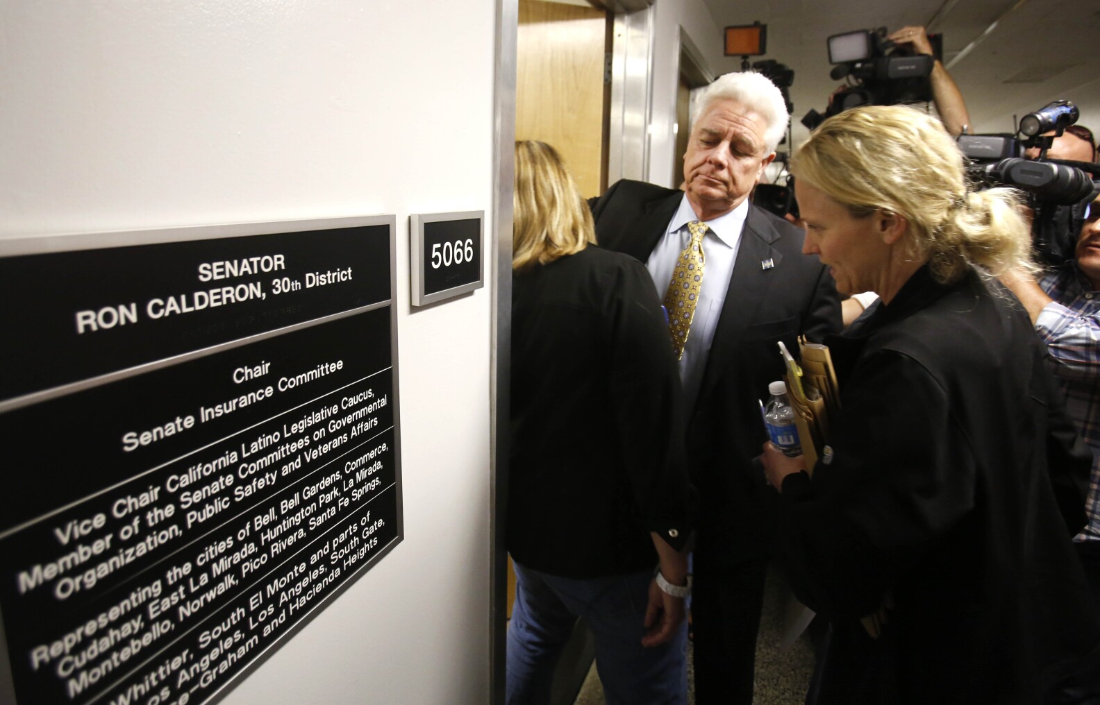 Office of California state Sen. Ron Calderon raided by FBI | LAist