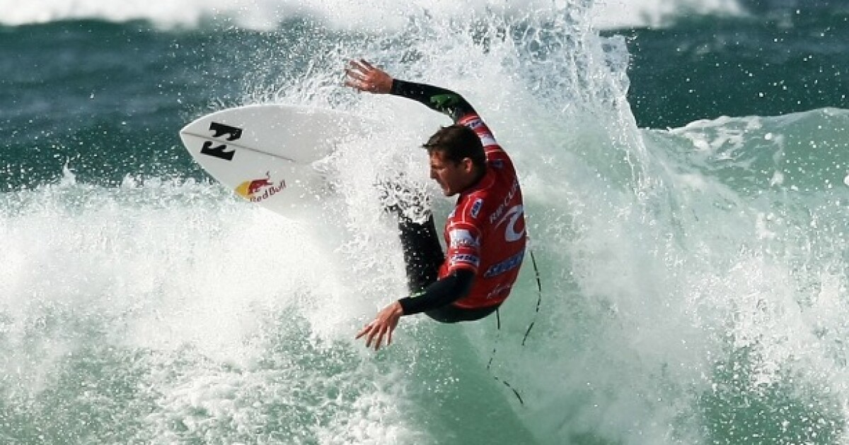 Surfer Andy Irons dies at age 32 | LAist