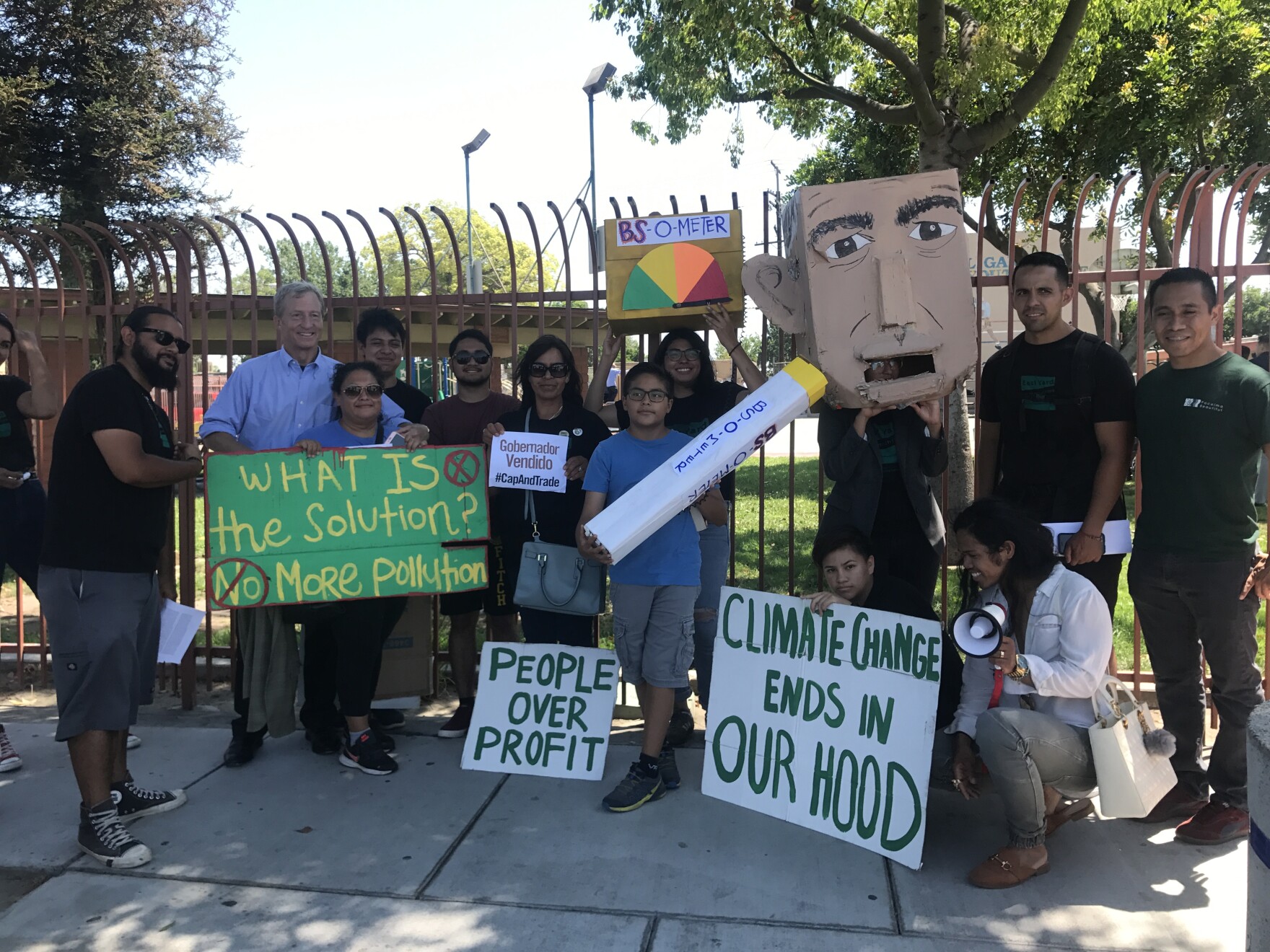 Brown signs air pollution bill amid protests | LAist