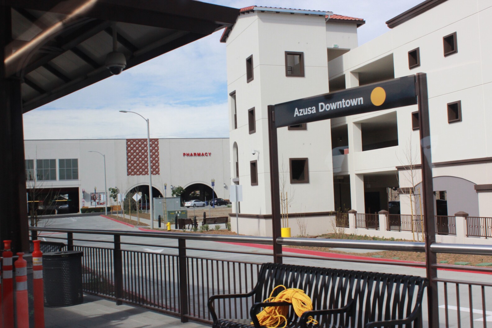 Metro begins charging riders to park at three stations | LAist