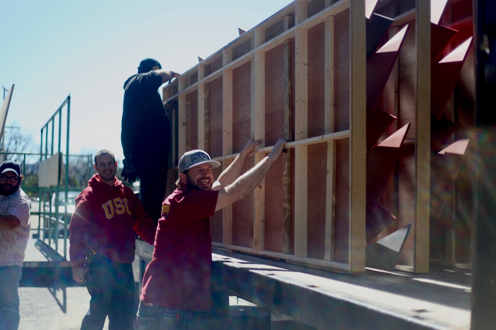 Meet the 'mad scientists' that build those Oscar sets | LAist