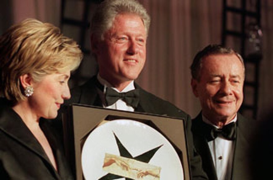 Legendary Los Angeles political consultant Joe Cerrell dies | LAist