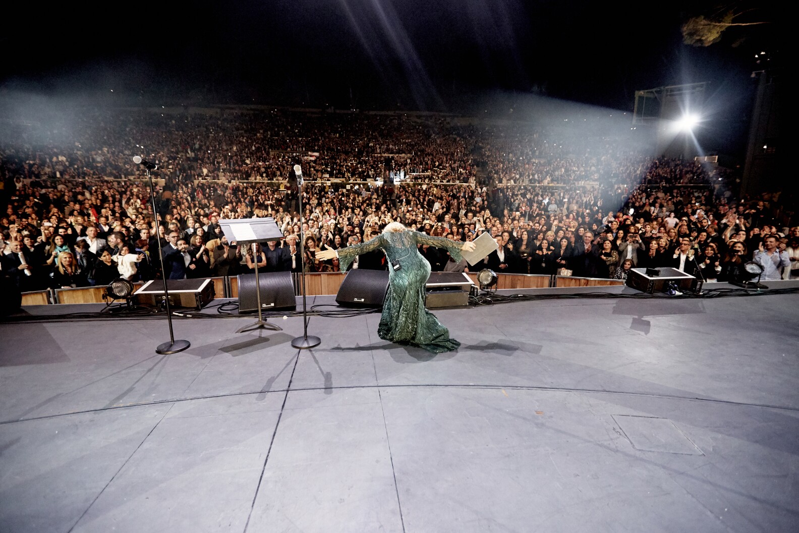 Iranian singer Googoosh performs a rare show for her devoted fans | LAist