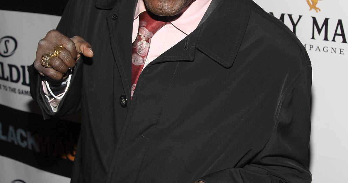 Remembering world champion boxer Emile Griffith | LAist