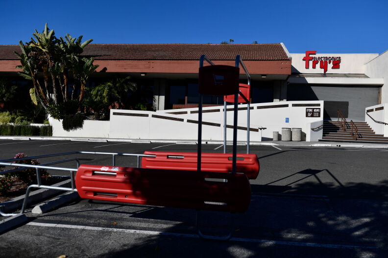 Memorializing Our Favorite Local Spots Lost To The Pandemic | LAist