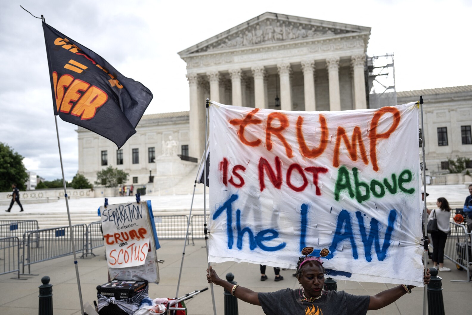 Scotus Rules Trump Has Some Immunity Sends Case Back To Lower Court