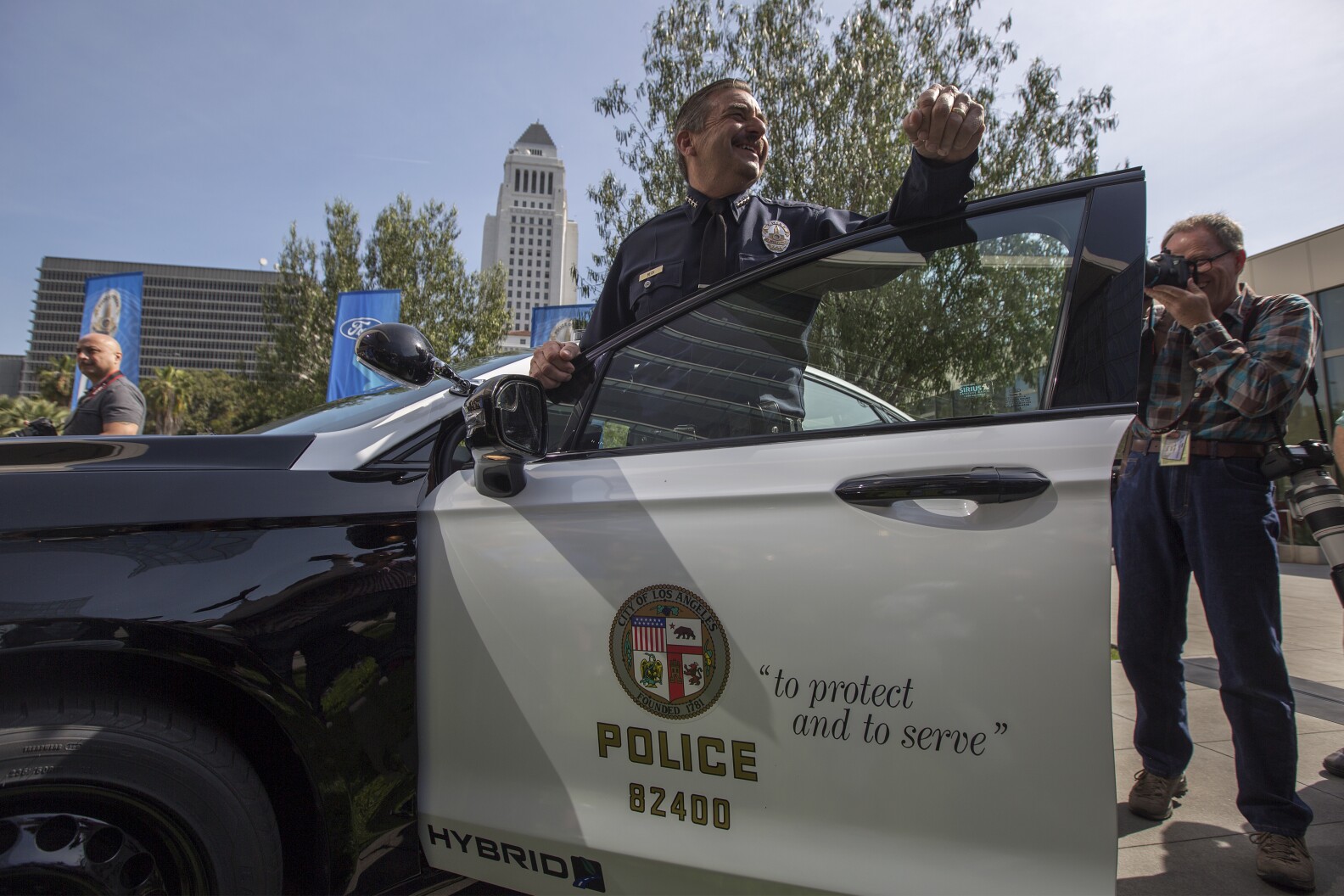 LAPD Chief Beck on use-of-force and body cam policy changes, plummeting ...