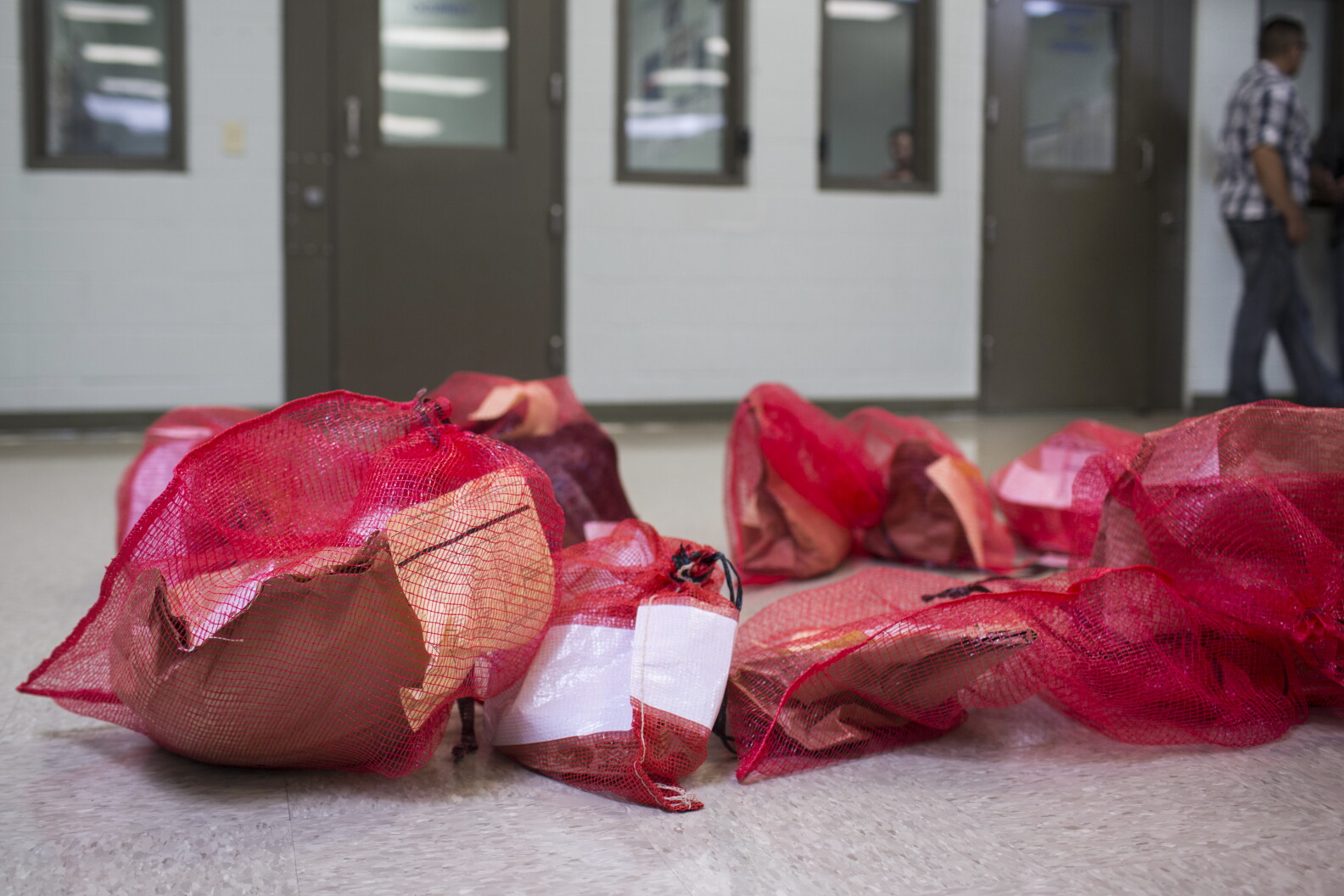 Inside the Adelanto detention facility: Troubled history, vows for ...