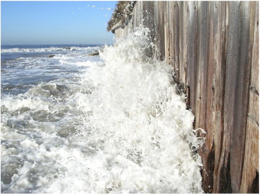 Seawalls pose greater risks with higher ocean levels | LAist
