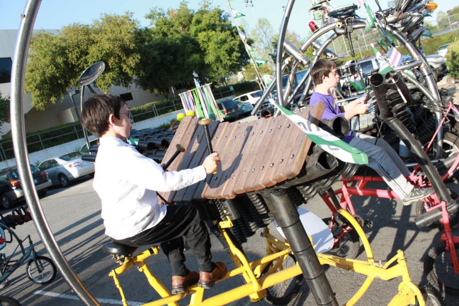 Korean environmental musicians visit Claremont to make music from scrap ...