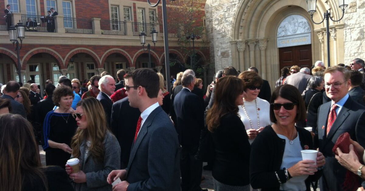 Hundreds pack inaugural Mass at new USC Catholic Church | LAist