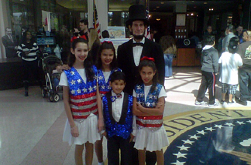 Over 2,000 visit free Presidents Day event at Nixon Museum in Yorba ...