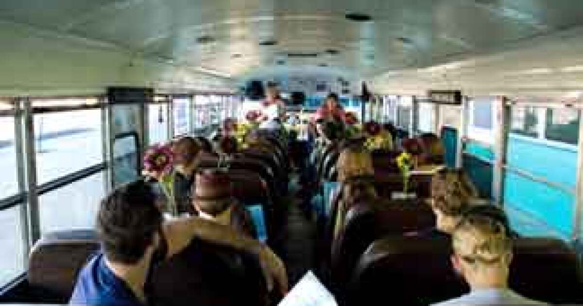 Do Good Bus drives passengers toward altruistic adventurism | LAist