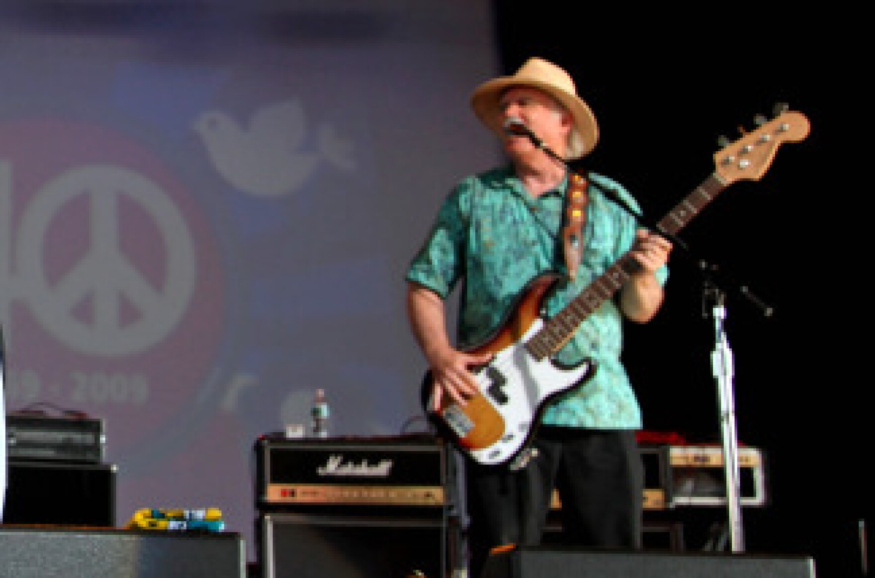 Influential 60s guitarist James Gurley dies at Coachella Valley home ...