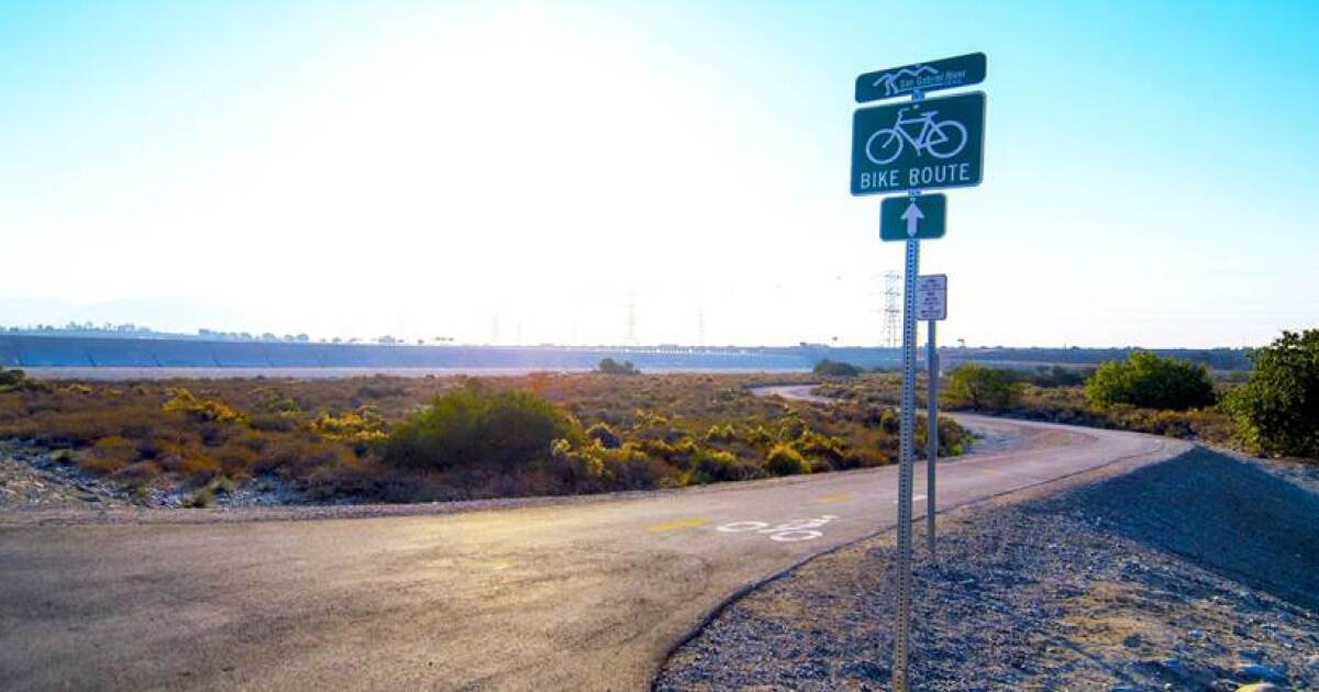 New bike path connects the San Gabriel River Bike Trail to Metro | LAist