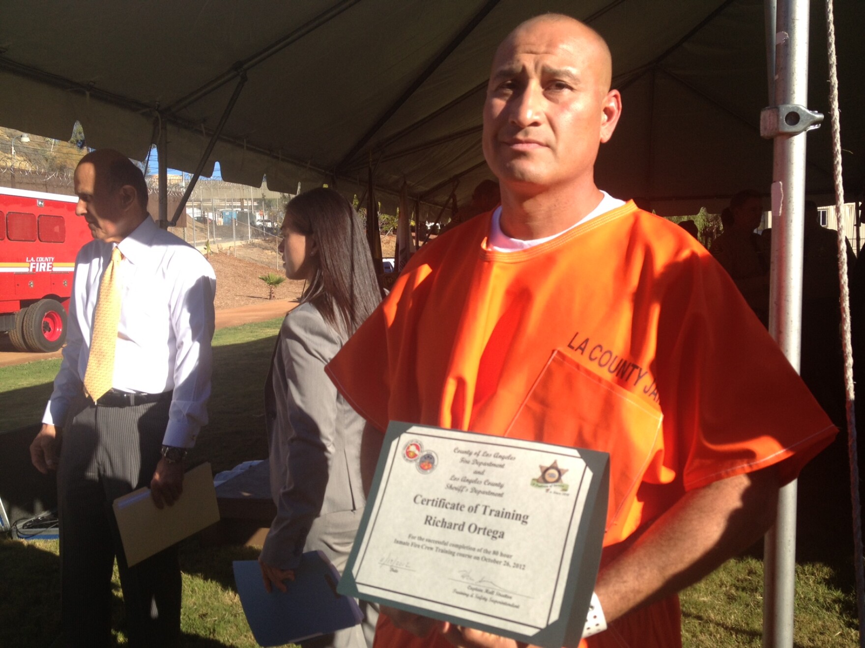 L.A. County graduates its first batch of jail inmate firefighters | LAist