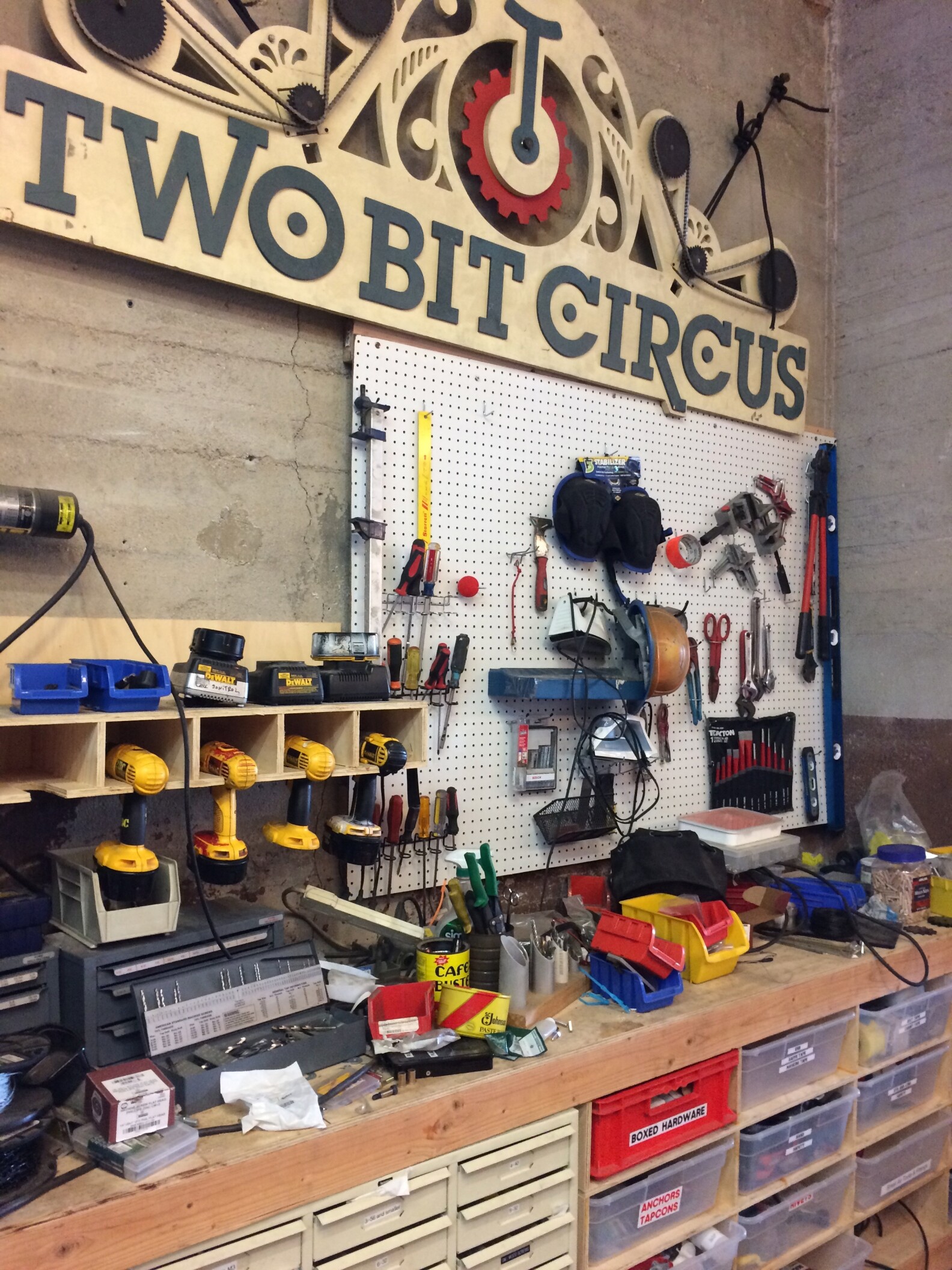 Nerdy inventors to open country's first micro-amusement park in DTLA ...