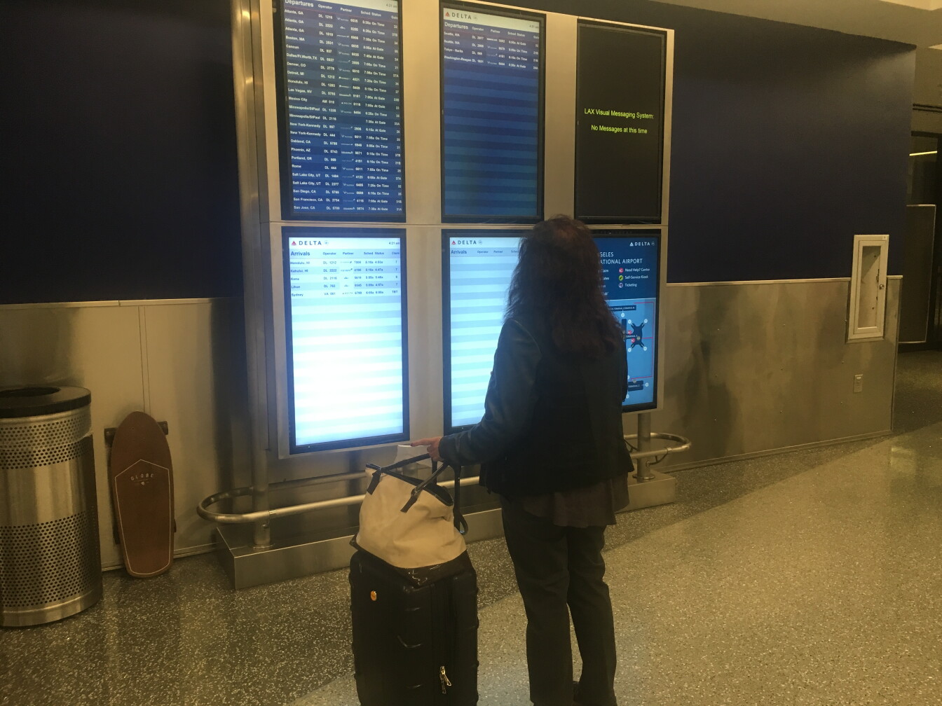 LAX simulates power outage to test backup power systems | LAist