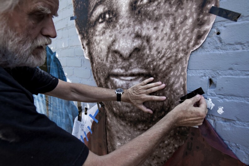 Kent Twitchell paints larger-than-life Special Olympics heroes | LAist