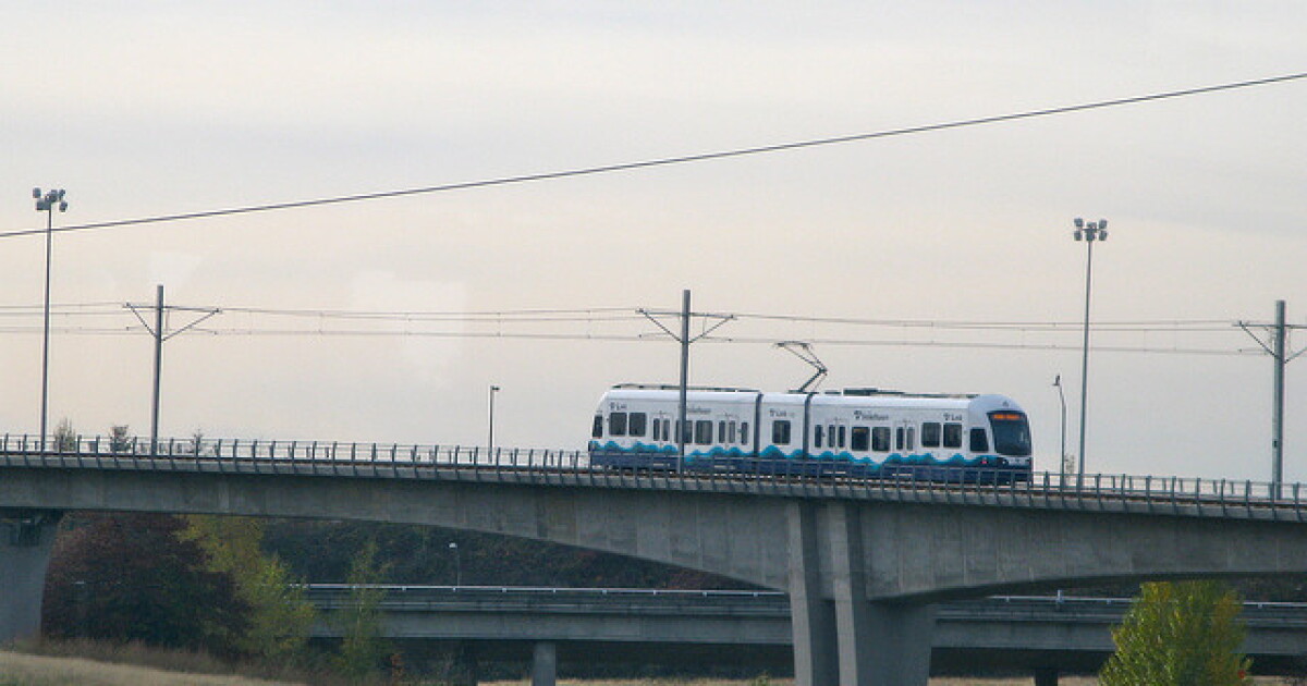 Impasse over rail-car manufacturing jobs resolved | LAist