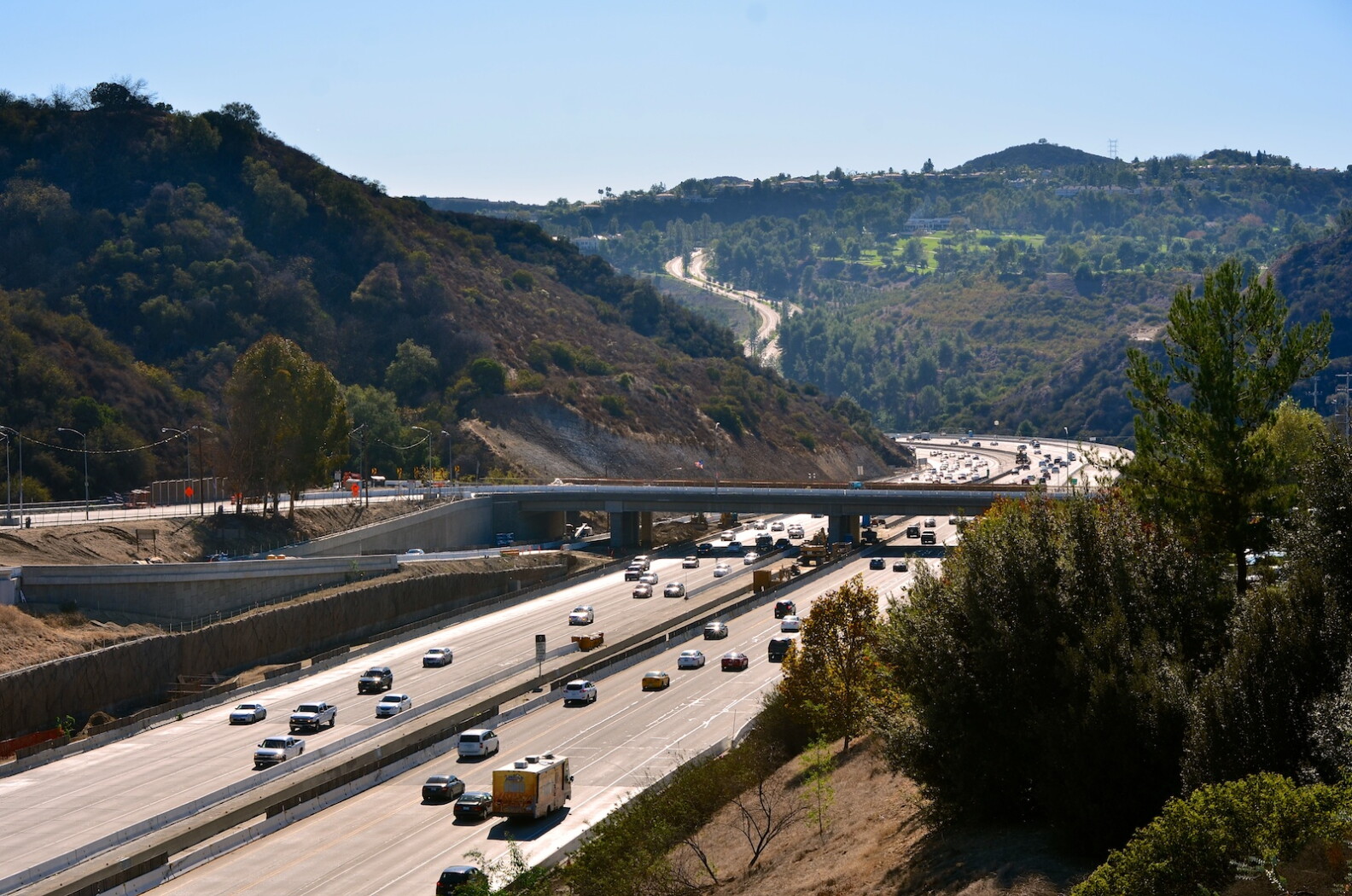 Geologist's dream unearthed by the 405 construction project (photos ...