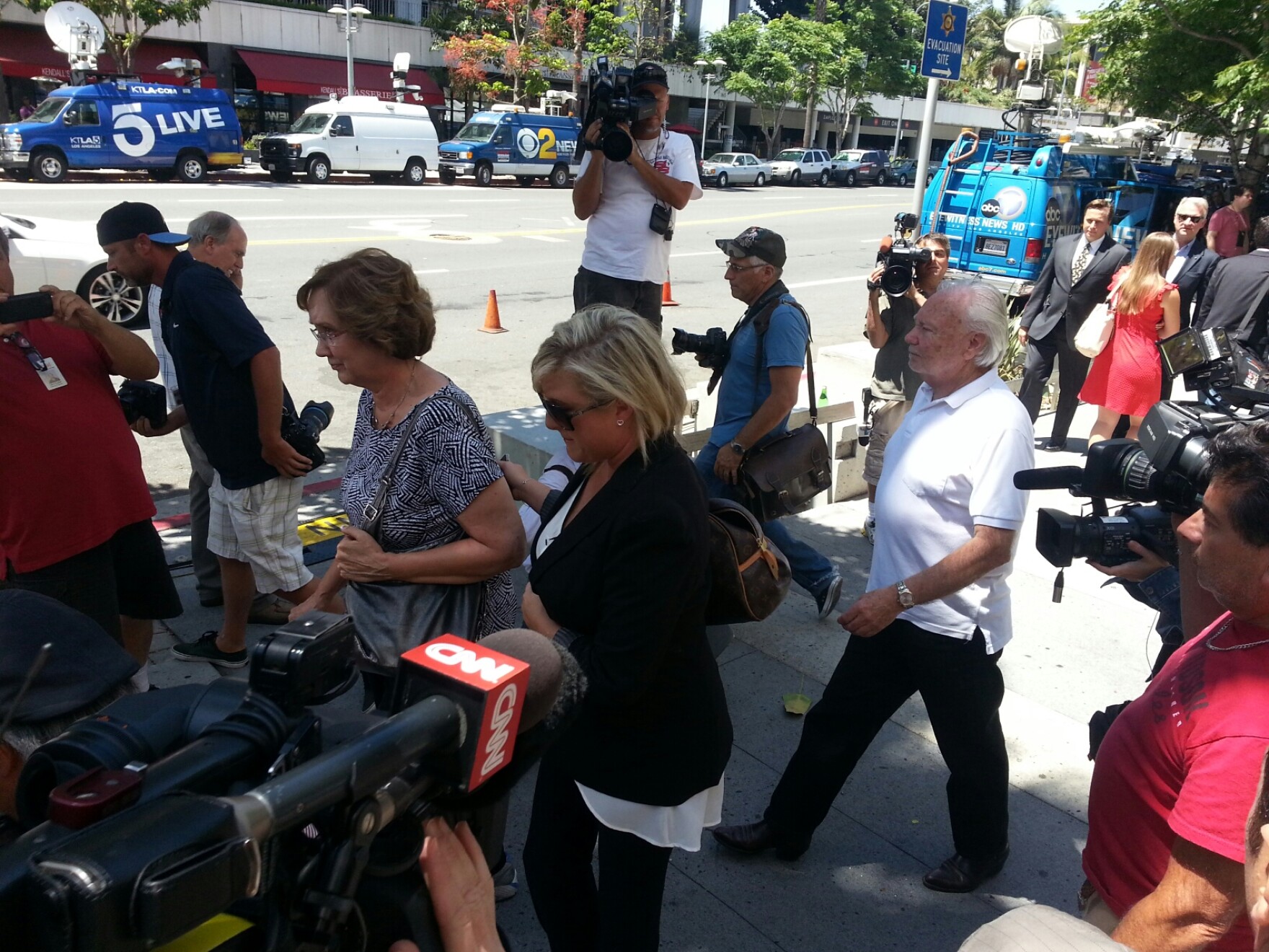 Bryan Stow trial: Jury decides against Dodgers, awards $18M in damages ...